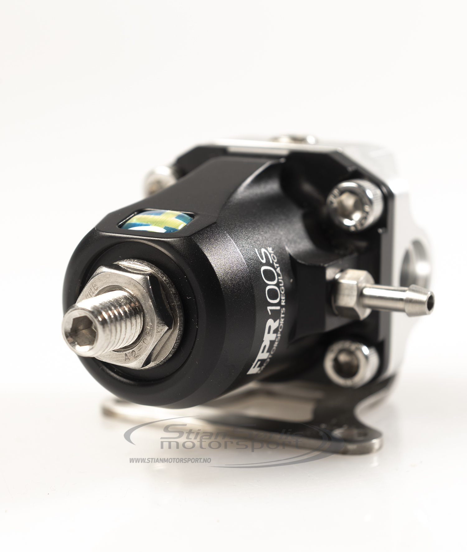 Bensintrycksregulator NUKE Performance FPR100s AN-6 – Motorsportshopen